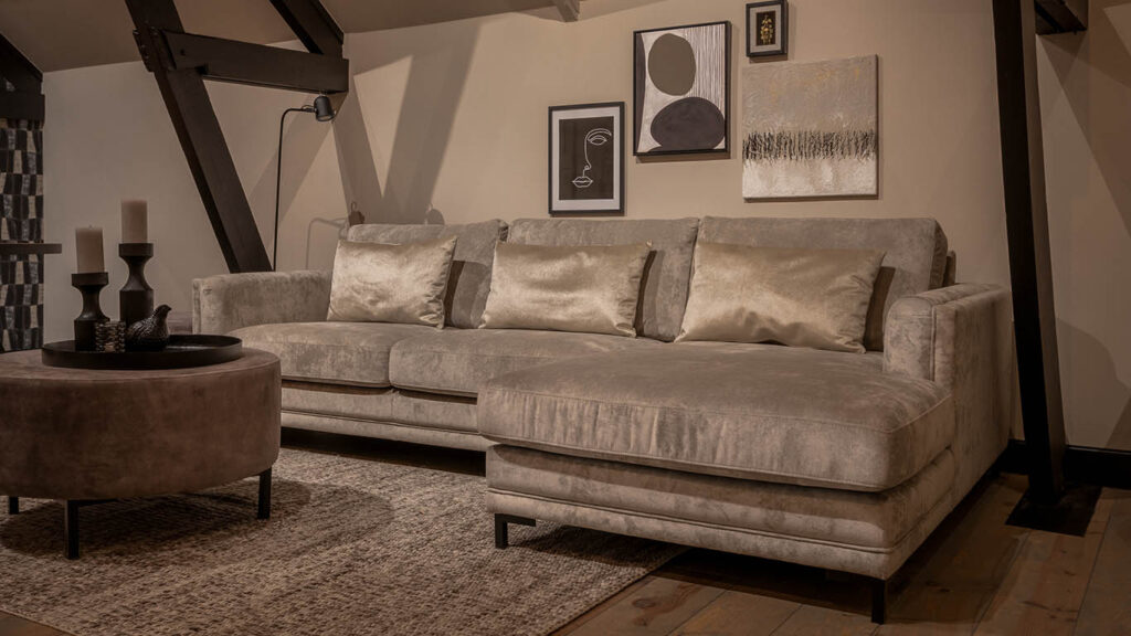 Quinn - Loungebank - UrbanSofa